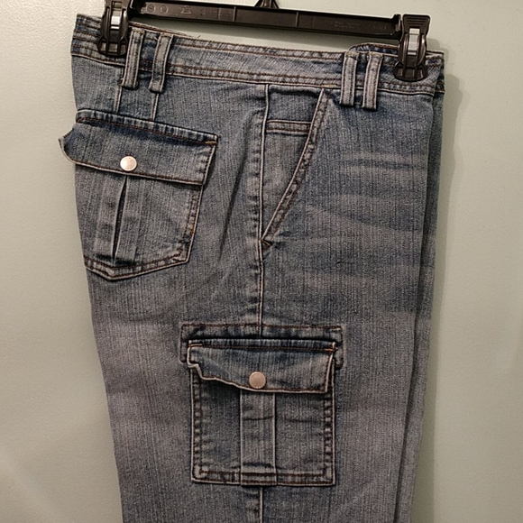 Cato | Pants & Jumpsuits | Catos Denim Capris Size 8 | Poshmark
